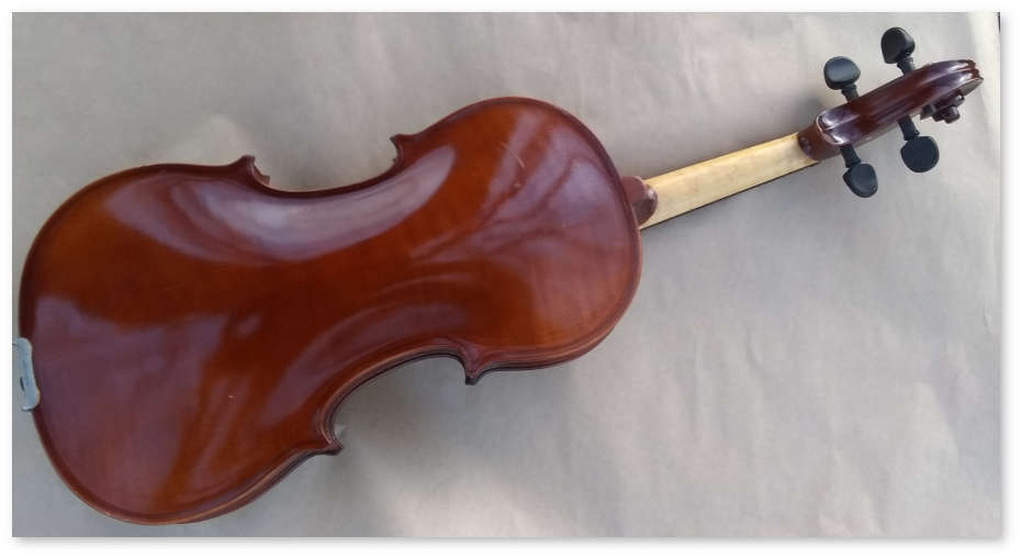 Vintage and Used Fretted Violins